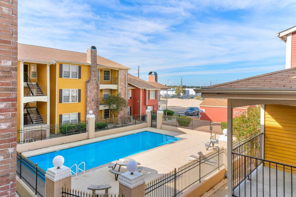 Fall of Parramatta, Apartments for Rent in Houston, TX