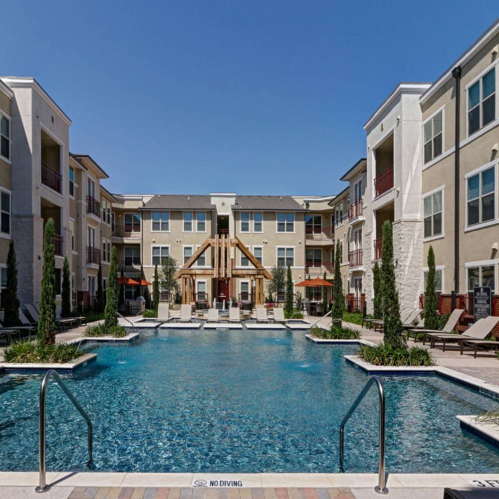 Lancaster Urban, Apartments for Rent in Dallas, TX